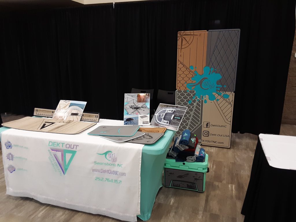 Gallery – DEKT OUT